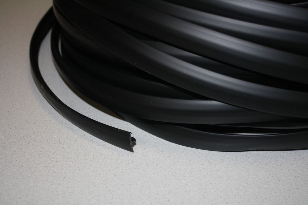 Black T trim - 100mtr box - UK Leisure Parts